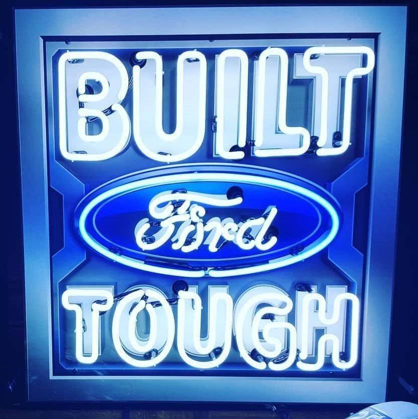 MEDIUM NEON SIGNS – GARAGE CAVE SIGNS